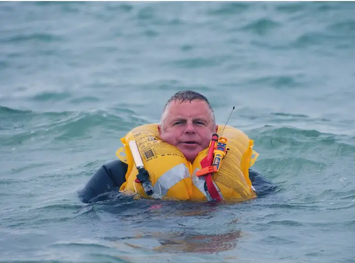 Noodbakens: het verschil tussen PLB, AIS-MOB en EPIRB